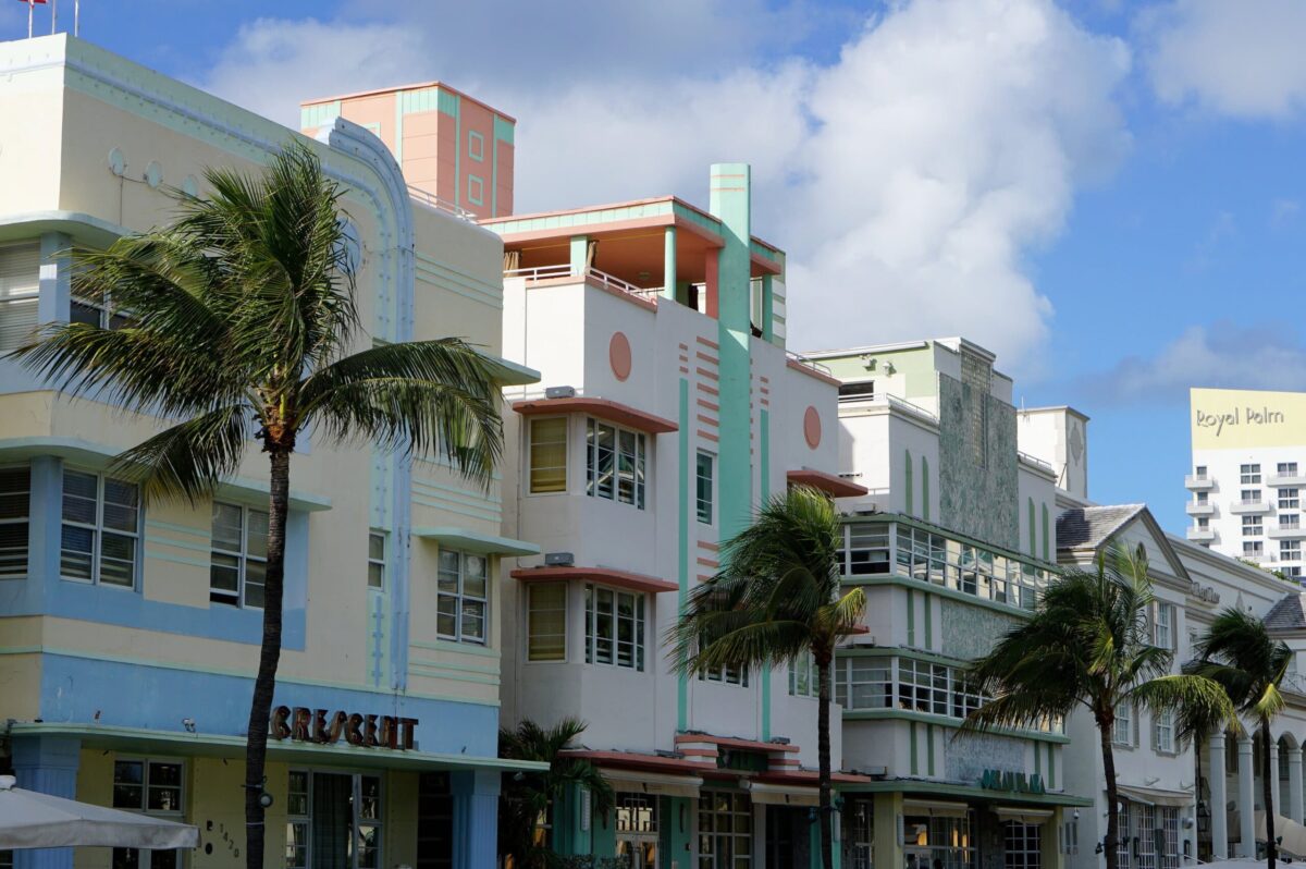 The Official Art Deco Walking Tour by The Miami Design Preservation League